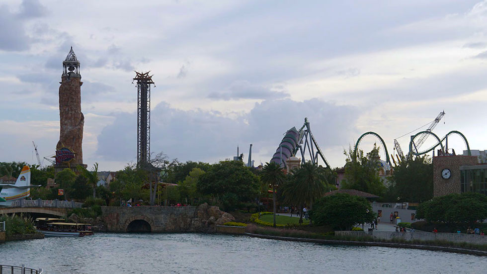Incredible Hulk refurbishment changing skyline at Universal