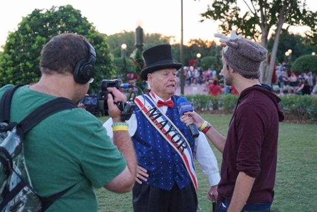 Christopher George Weaver, the 'Mayor of Main Street USA,' passes away