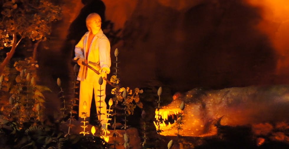 Ellen DeGeneres finds her Disney World Audio-Animatronic - sort of