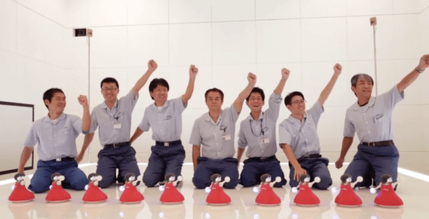 Cheerleader robots to join The SpectacuLAB at Epcot for National ...