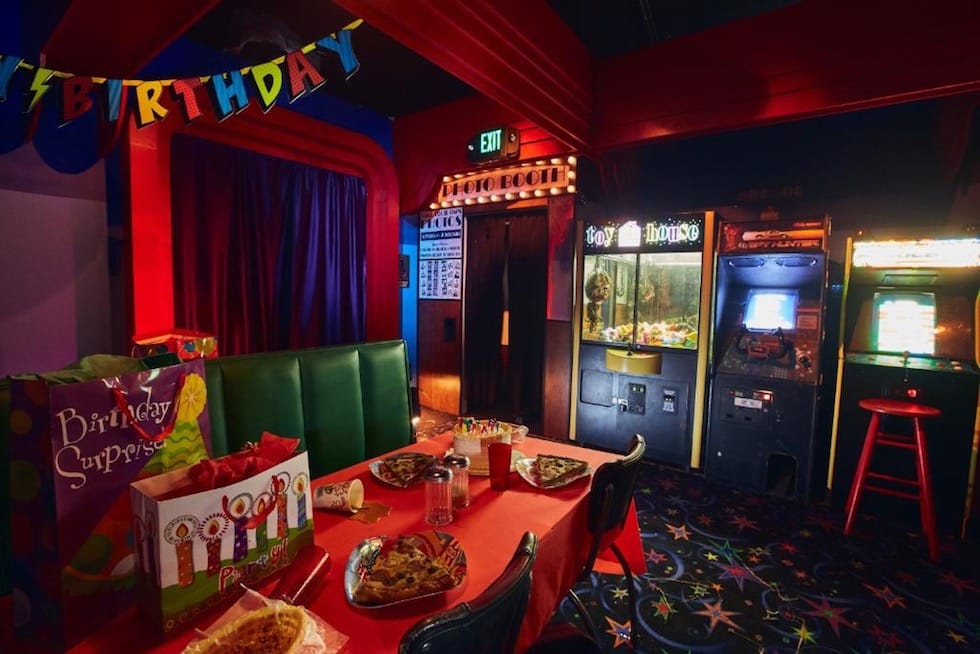 PHOTOS: Get a sneak peek at Slaughter Sinema at Universal Orlando’s ...