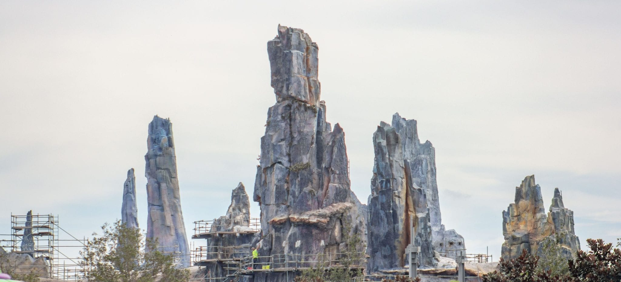 Photo Update: Star Wars theming added to Galaxy's Edge in Florida
