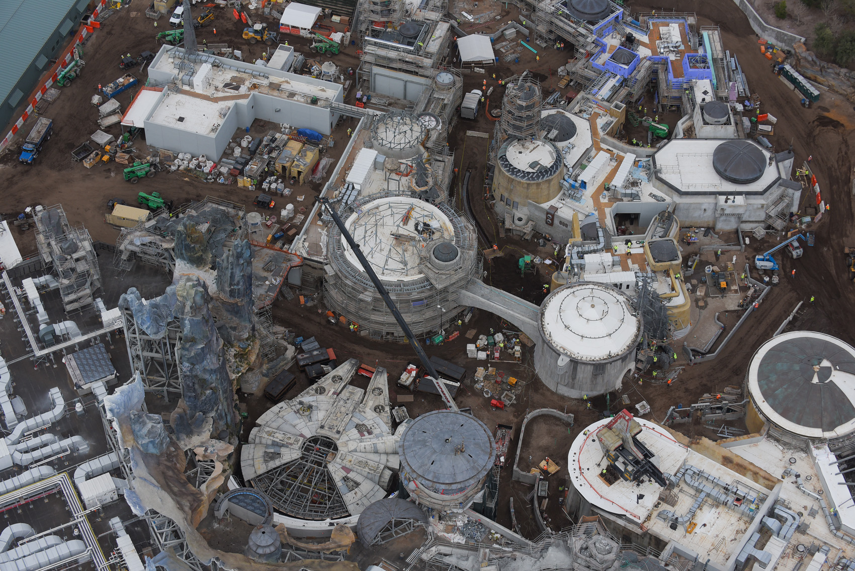 Photo Update: Galaxy's Edge construction is focused on extreme details