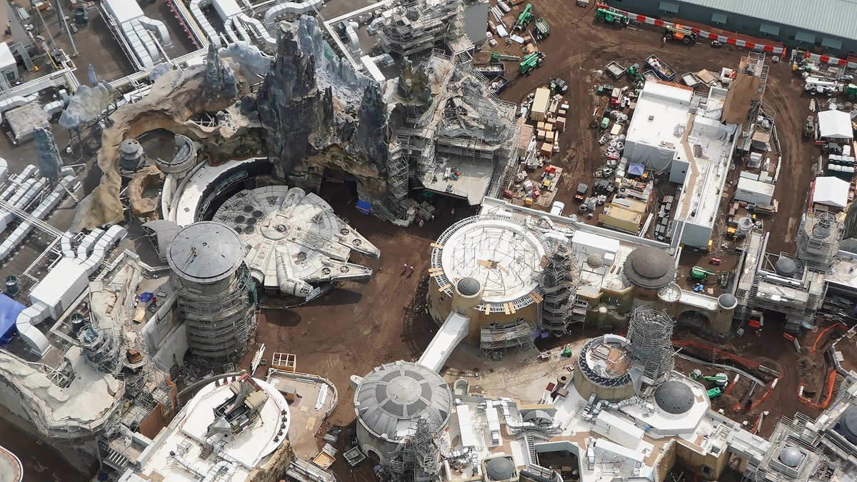 Photo Update: 140 days until Star Wars: Galaxy's Edge opens in Florida