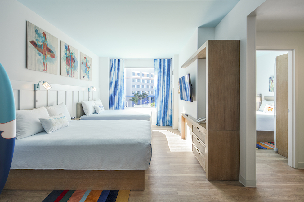 Universal’s Endless Summer Resort - Surfside Inn and Suites now open