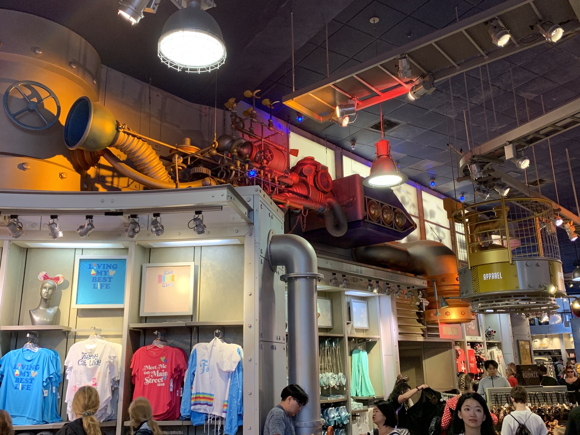 MouseGear gets temporary location as main store closes at Epcot