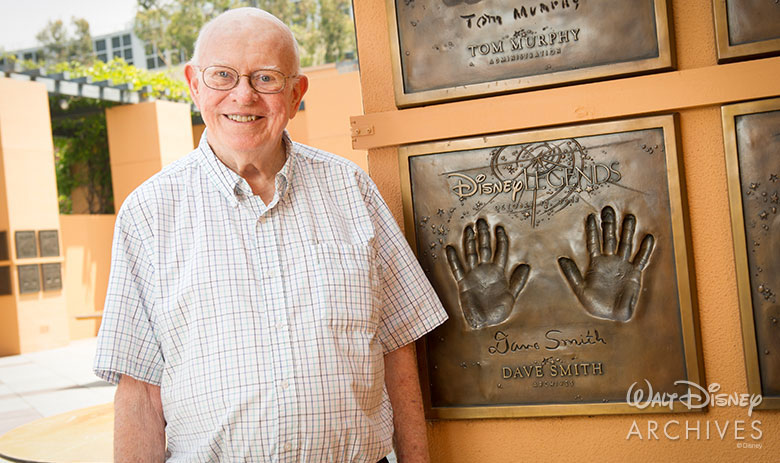 Disney Legend Dave Smith to be honored with Disneyland window