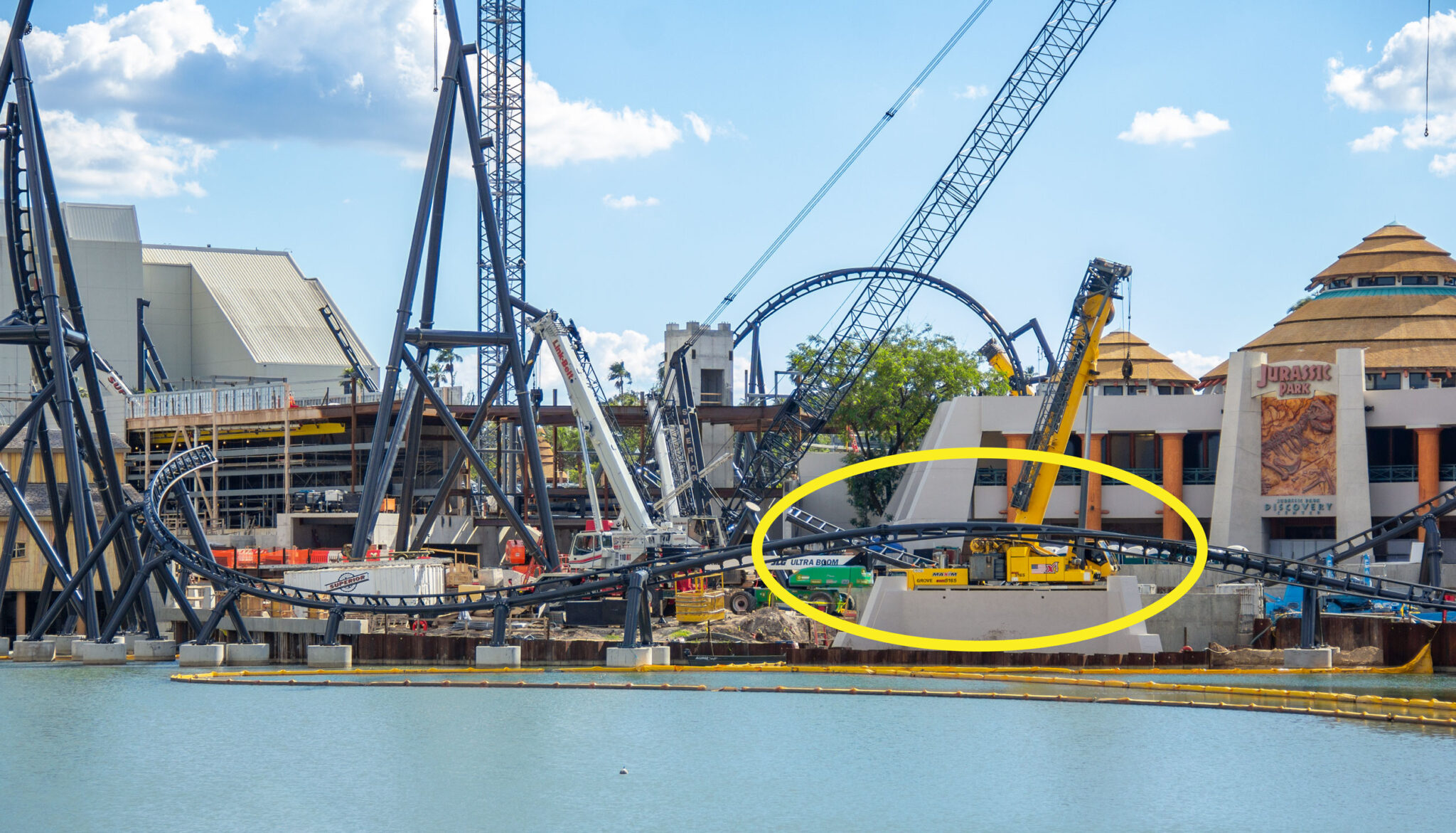 Subscriber Exclusive: Roller Coaster construction in Orlando