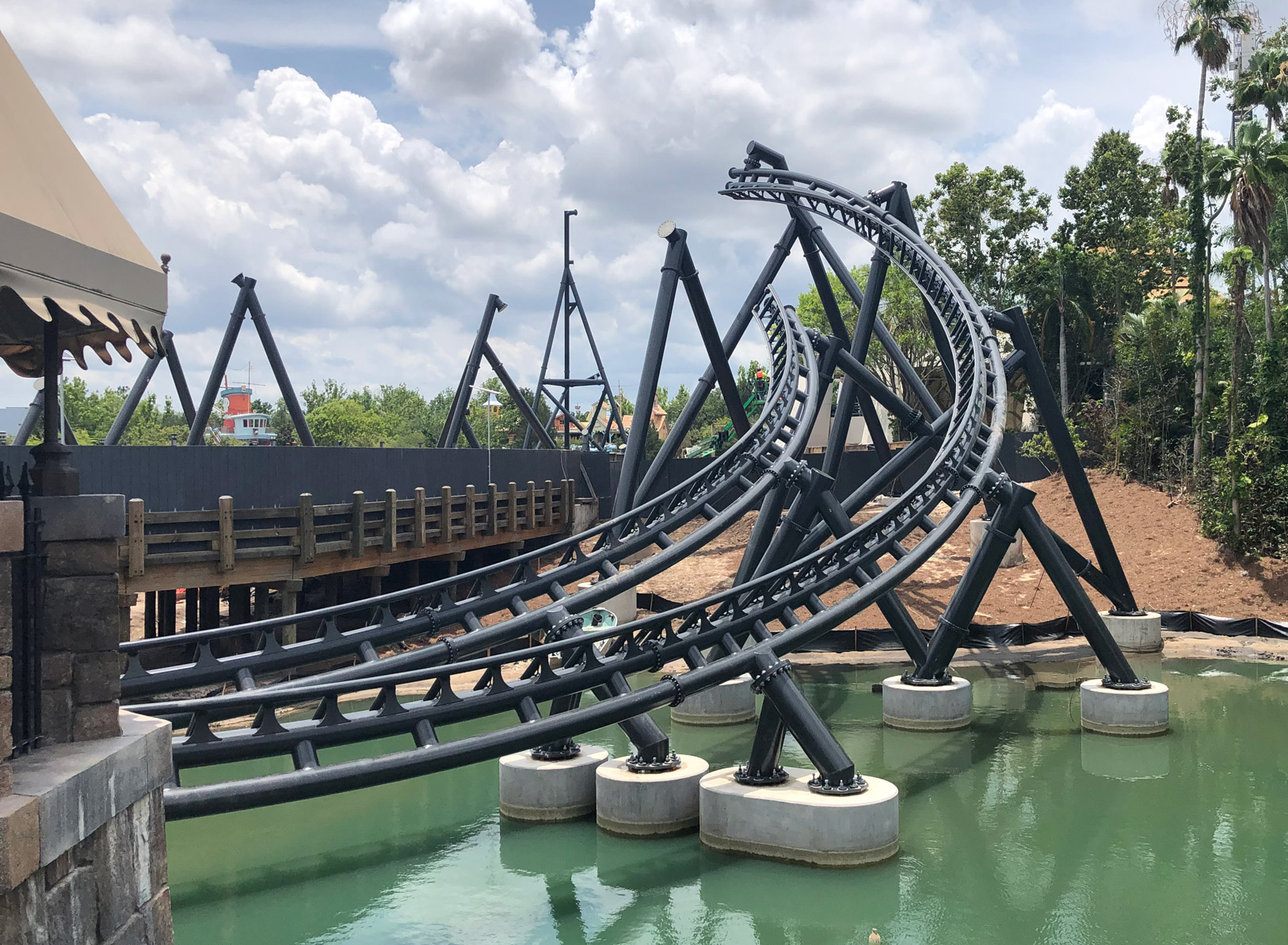 Photo Update: Jurassic Park ‘Velocicoaster’ makes amazing progress