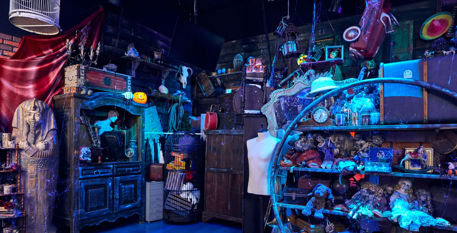 Halloween Horror Nights Tribute Store – Secret rooms revealed