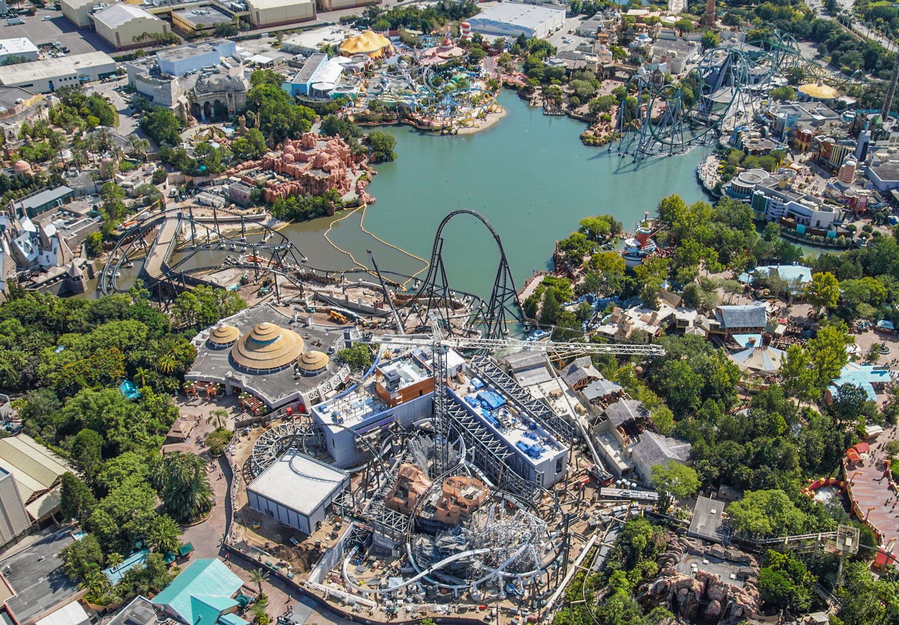 Universal's Islands of Adventure Velocicoaster theming rocks!