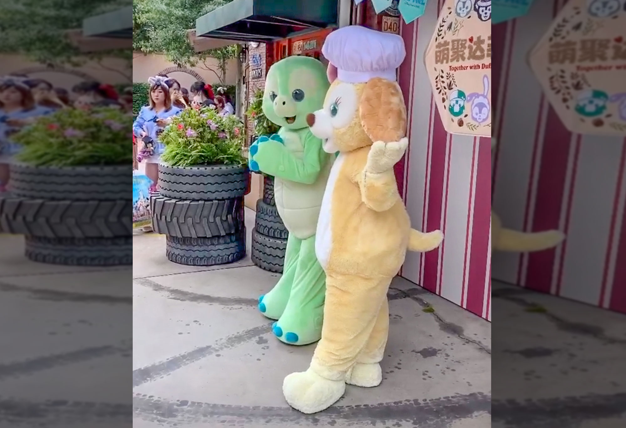 ‘Olu Mel, a friend of Duffy the Disney Bear, debuts at Shanghai Disneyland