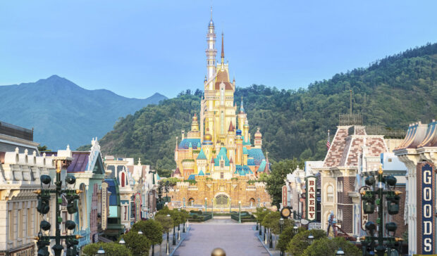 Hong Kong Disneyland unveils new Castle of Magical Dreams
