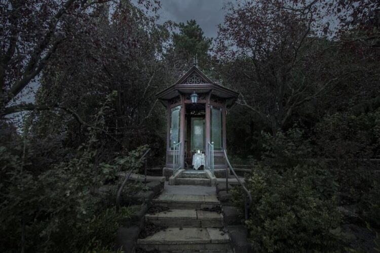 The music of Phantom Manor at Disneyland Paris: A haunting tune