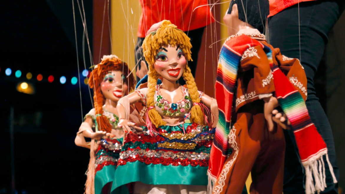 Bob Baker Marionette Theater is coming to Knott’s Berry Farm