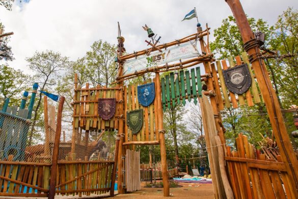 Efteling celebrates its jubilee with an ‘Alice in Wonderland’ tea party