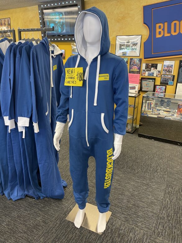 Trip Report: My visit to the last Blockbuster Video in Bend, Oregon