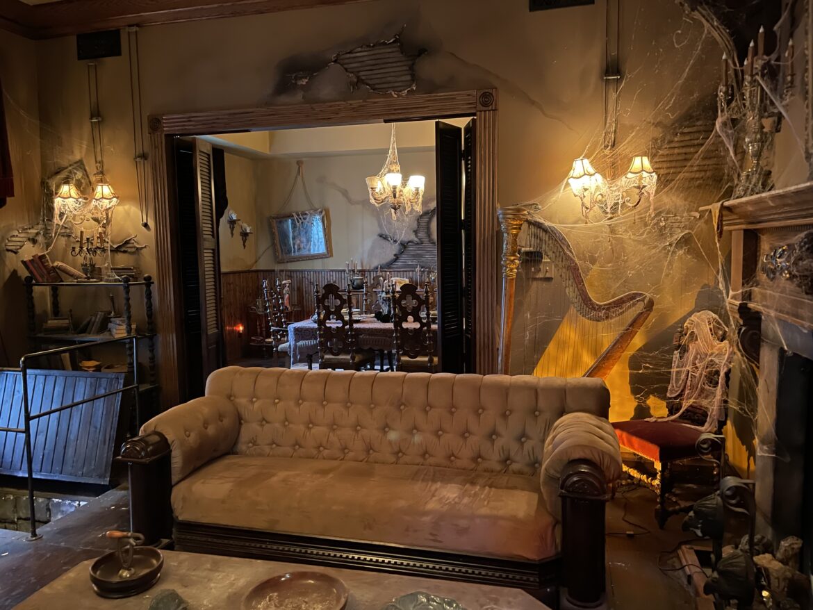 Fans of 'The Munsters' TV series recreated the iconic mansion in Texas