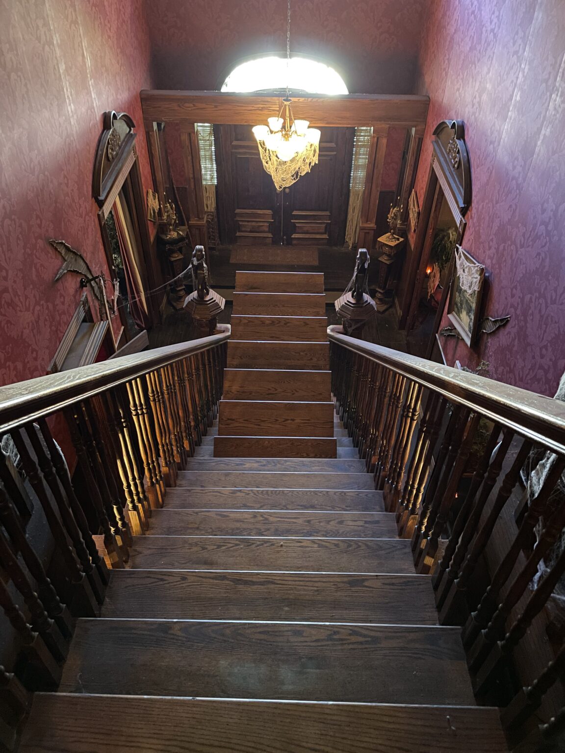 Fans of 'The Munsters' TV series recreated the iconic mansion in Texas