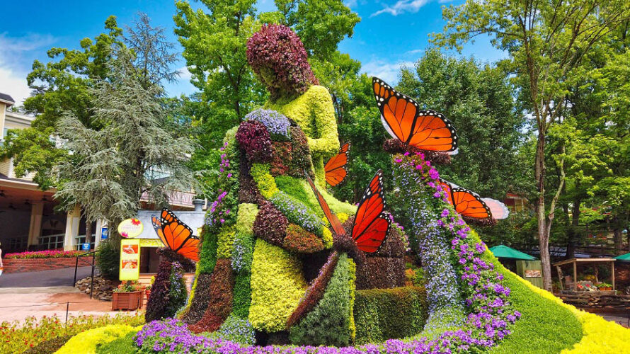 Dollywood celebrates spring with a colorful Flower & Food Festival