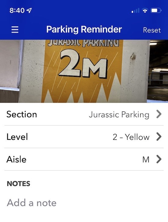 Best ways to remember where you parked at a theme park