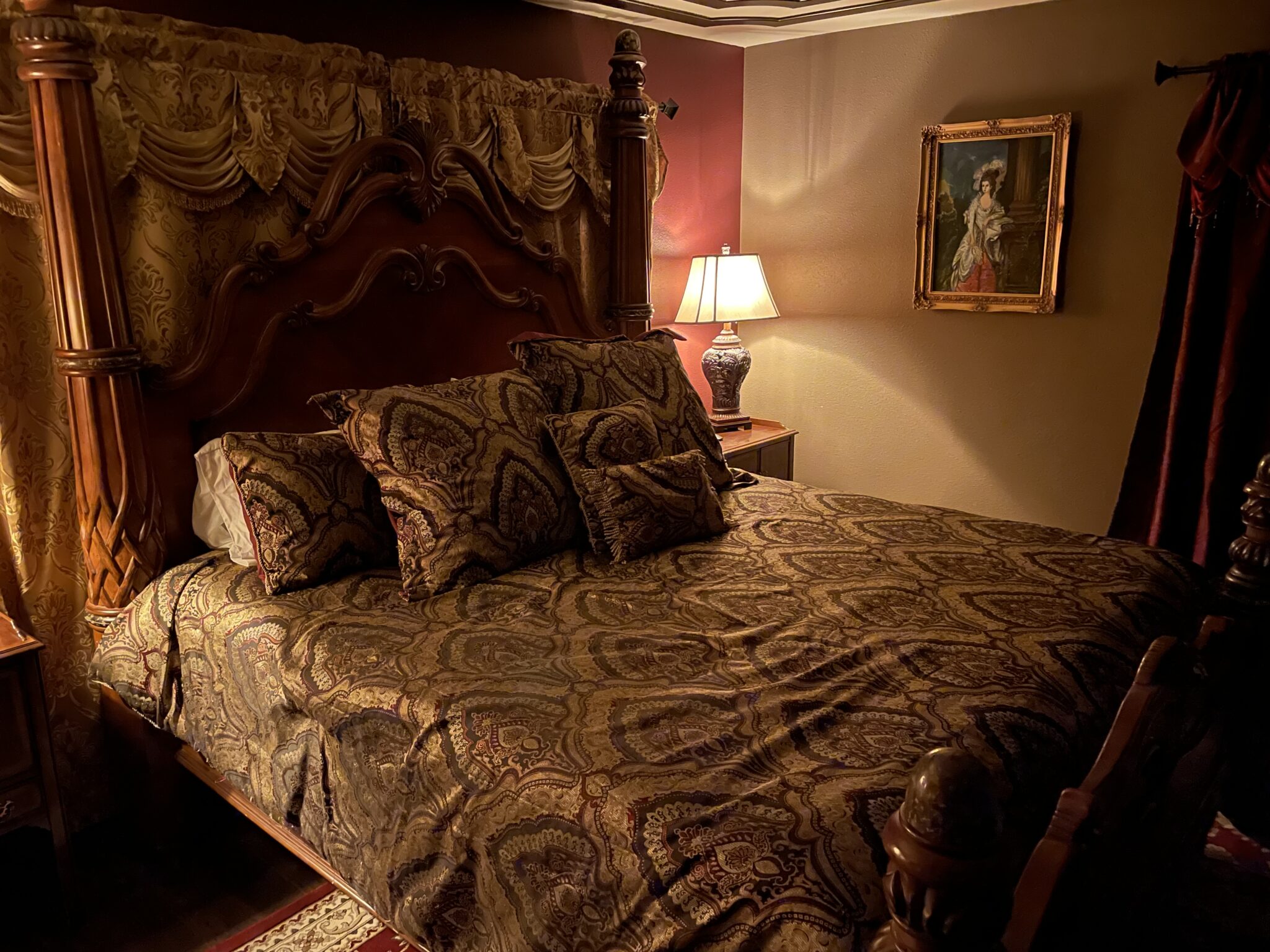 Stay in a Haunted Mansion inspired Airbnb close to Disneyland