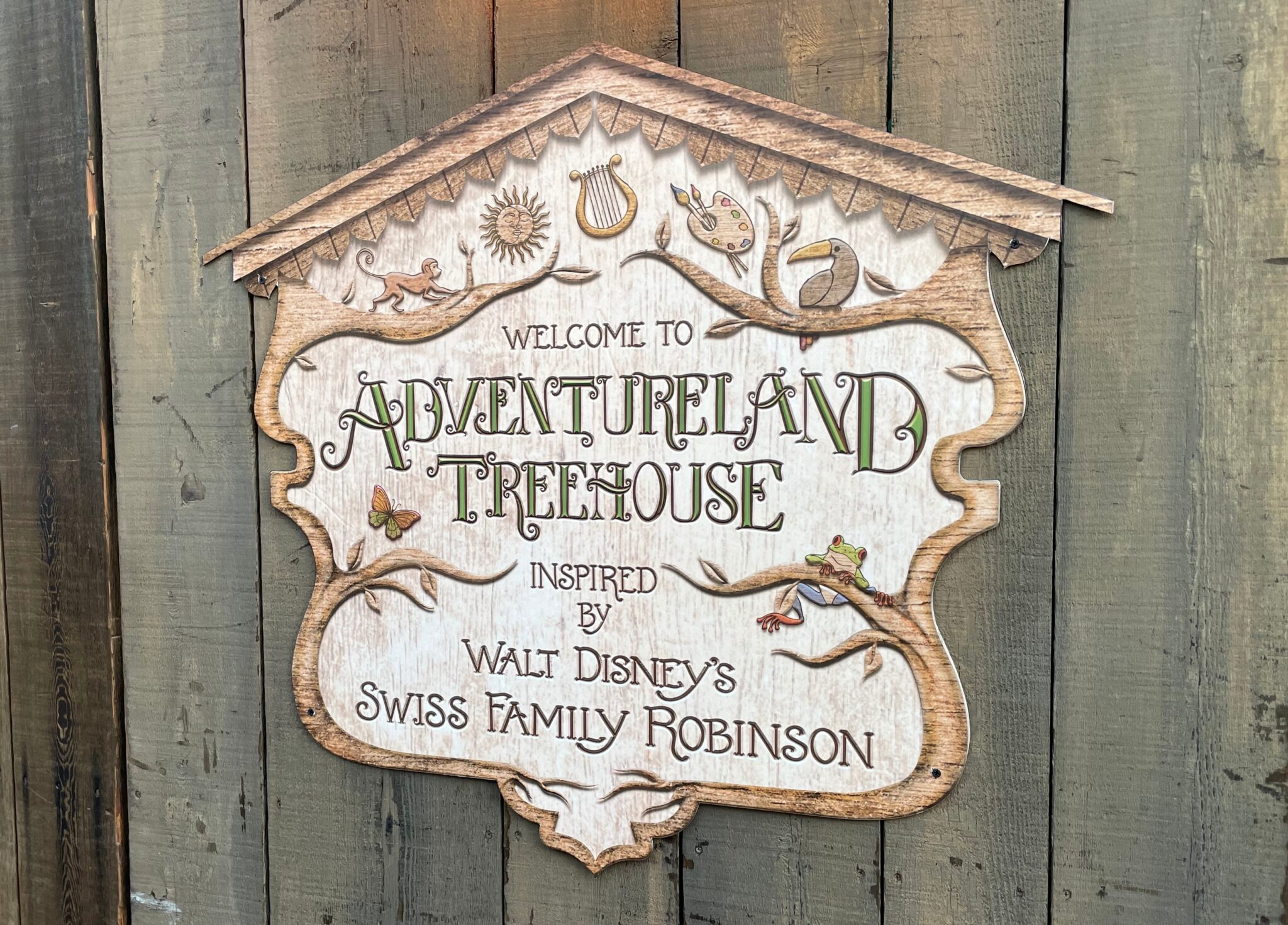 Delight and surprise over Disneyland’s Adventureland Treehouse