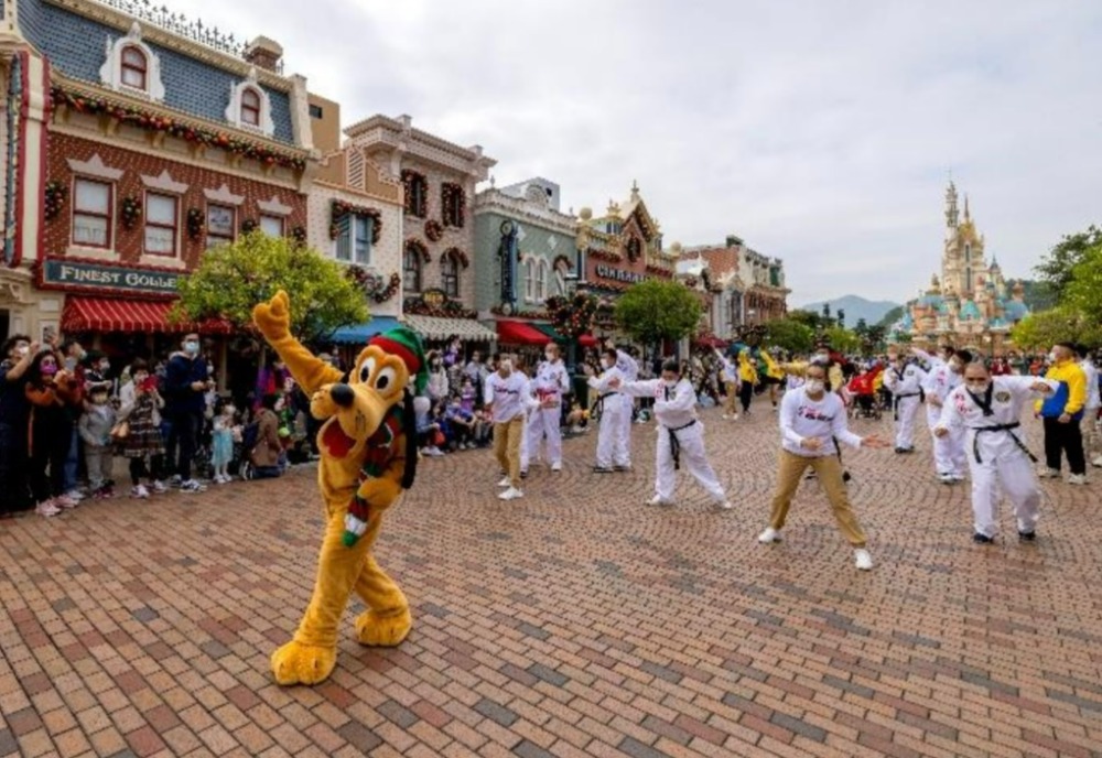 Hong Kong Disneyland honors disabilities with inclusive cavalcade