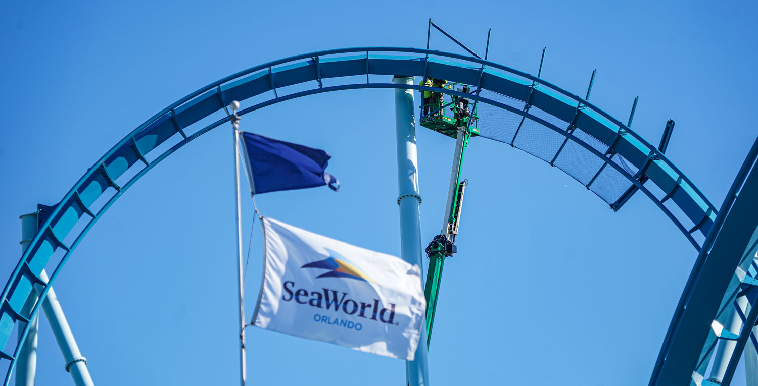 SeaWorld's Pipeline Surf Coaster completes track installation
