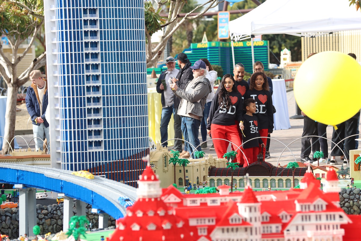 Legoland California unveils world's first Lego city of San Diego