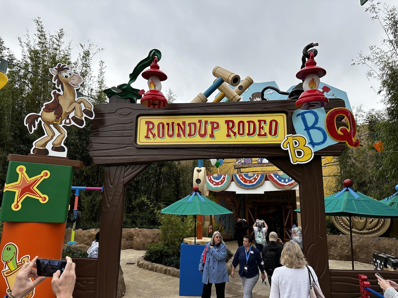 Restaurant Review: Disney's Rodeo Roundup BBQ is rip-roarin’