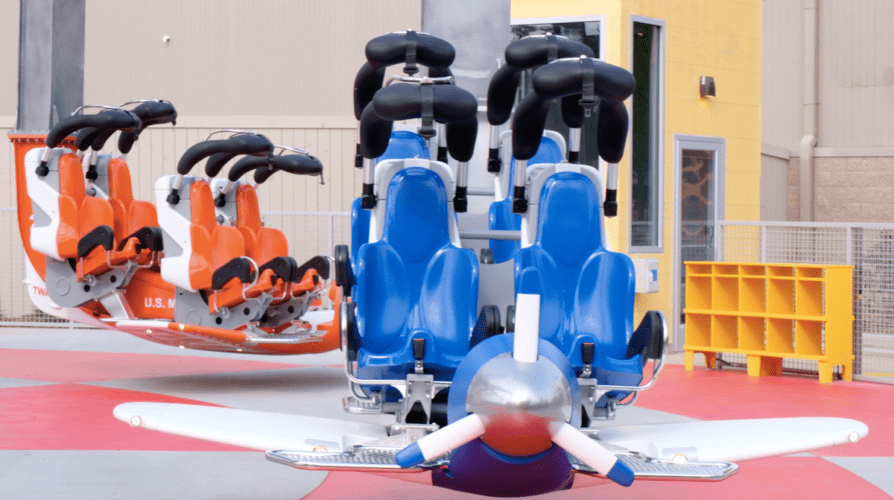 Full tour of Aeronautica Landing, Carowinds' new flight-themed land