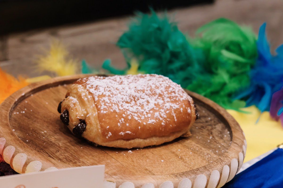 Guide to Carowinds' Grand Carnivale international festival