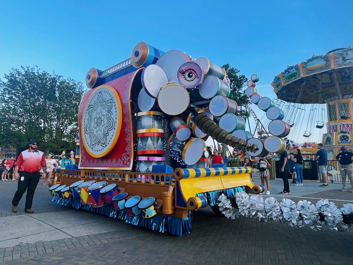 Guide to Carowinds' Grand Carnivale international festival