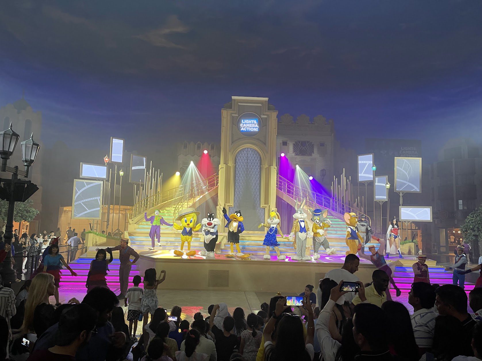 Ultimate Guide to Warner Bros. World Abu Dhabi