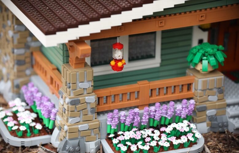 Bid to 'live' in a Lego beach house at Legoland California Resort