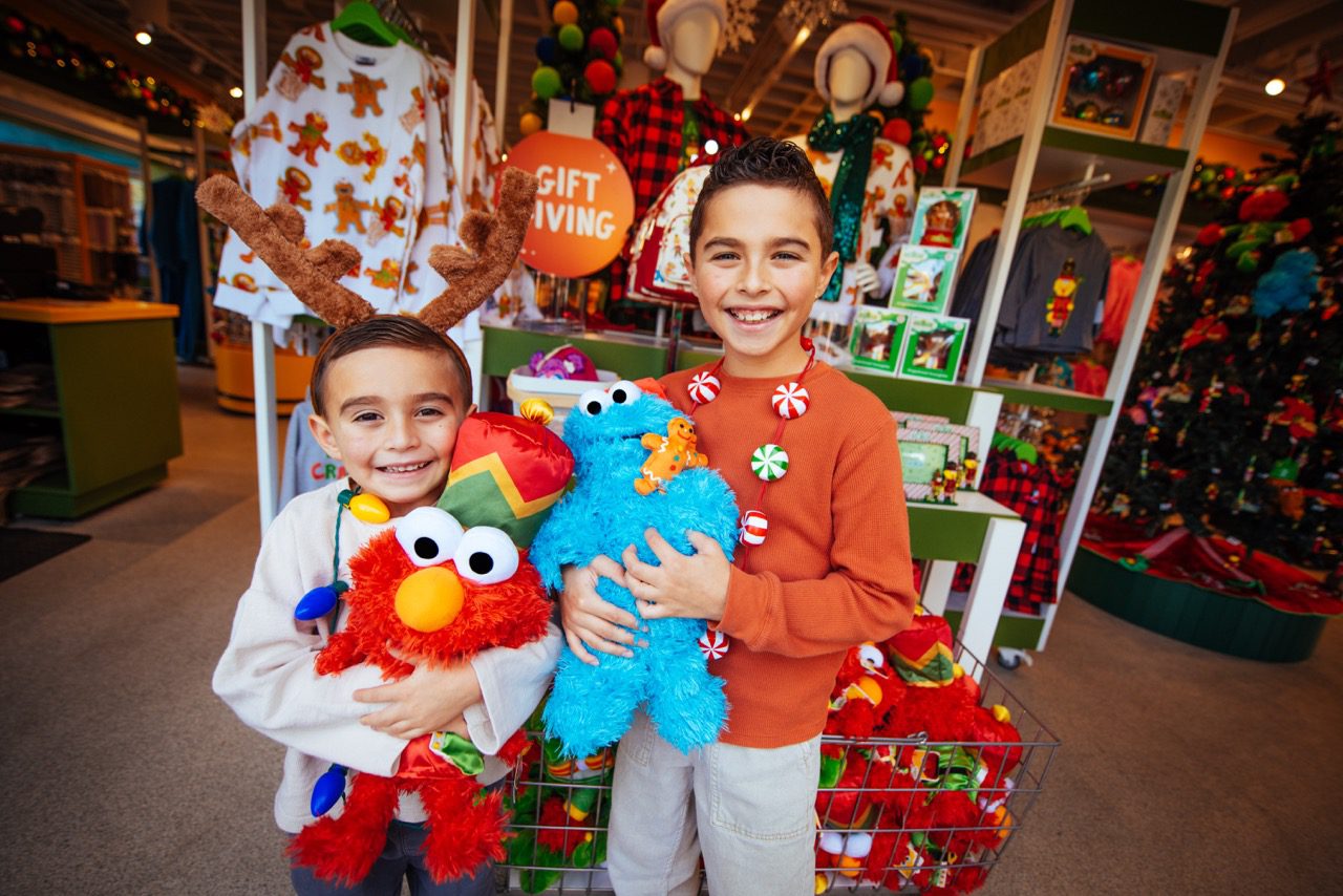 Largest U.S. Sesame Street store to open in Philadelphia
