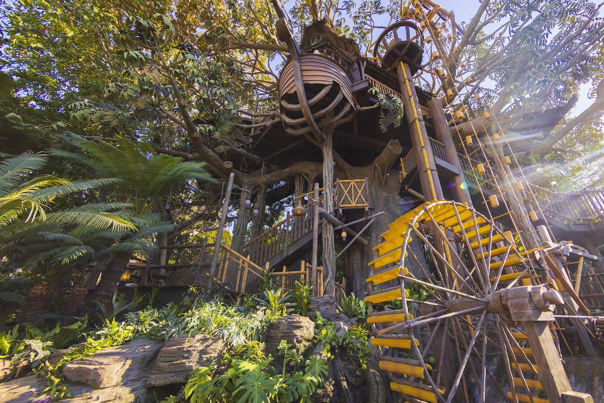 Full look at Disneyland's new Adventureland Treehouse