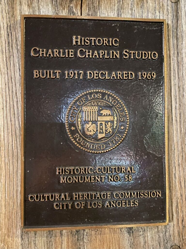 Comedic improv puppetry antics returns in ‘Puppet Up!’