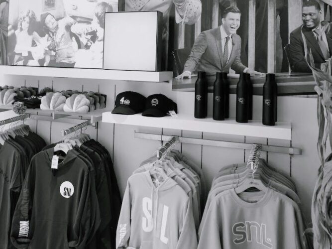 How to get Saturday Night Live tickets with standby line or lottery