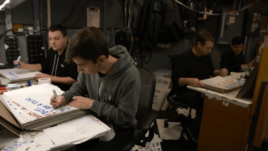 Report: Behind 'Saturday Night Live' in the room where it happens