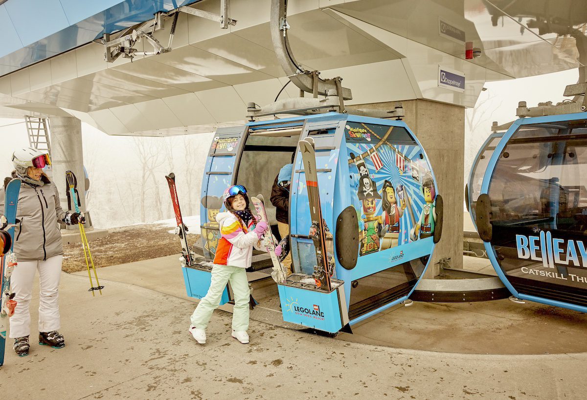 Legoland New York soars in 2024 with the Minifigure Skyflyer