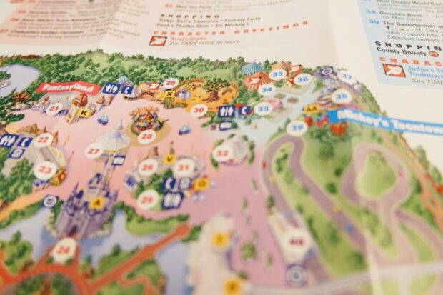 Planning a day at Magic Kingdom in 2005 with old theme park map