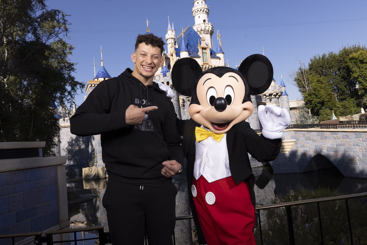 Patrick Mahomes went to Disneyland (again)!