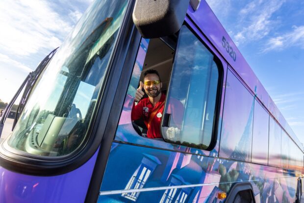 New buses with new designs rolling out at Disney World
