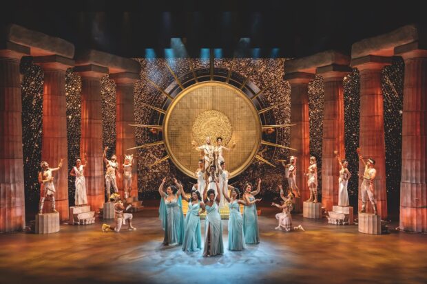 Photos and Video: 'Hercules' musical opens in Hamburg, Germany