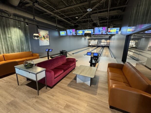 Pinstripes bowling, bocce, and dining open near theme parks