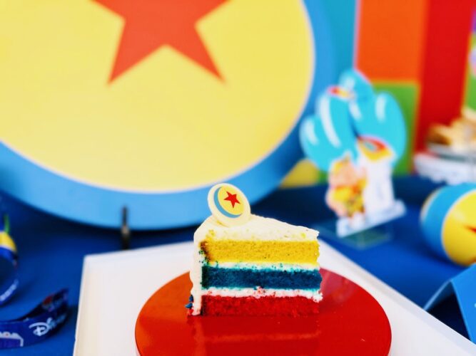 Guide to 2024 Pixar Fest food at Disneyland with photos, reviews