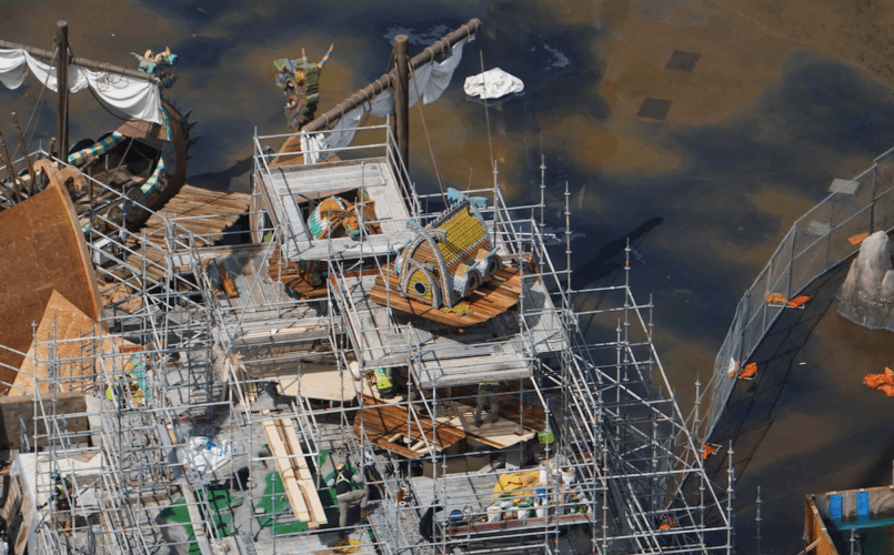 Epic Universe construction update: Toothless, Hiccup in Isle of Berk