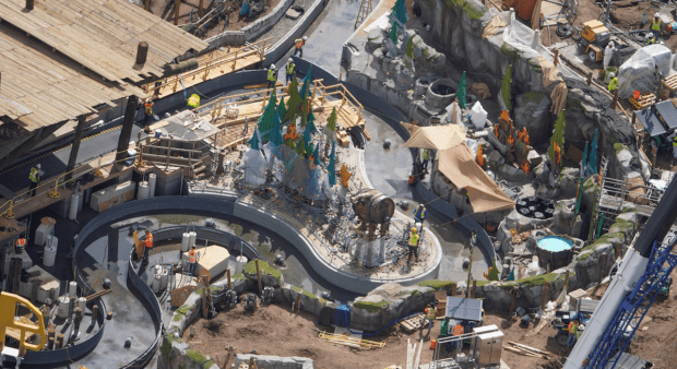 Epic Universe construction update: Toothless, Hiccup in Isle of Berk